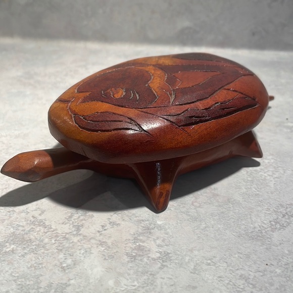 Accents | Vintage Hand Carved Turtle Trinket | Poshmark